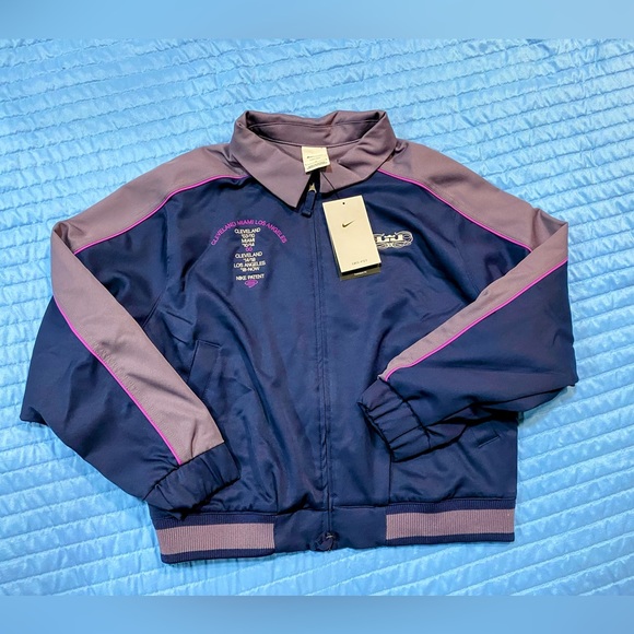 Nike | Jackets & Coats | Nike Boys Large Lebron James Drifit Oversize ...